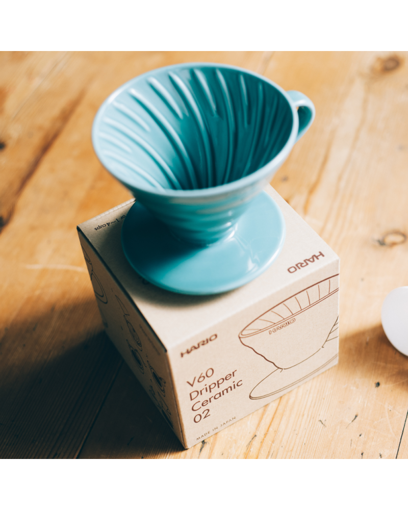 Hario V60 Ceramic Dripper 02 Turquoise | Complementosdelcafe.com